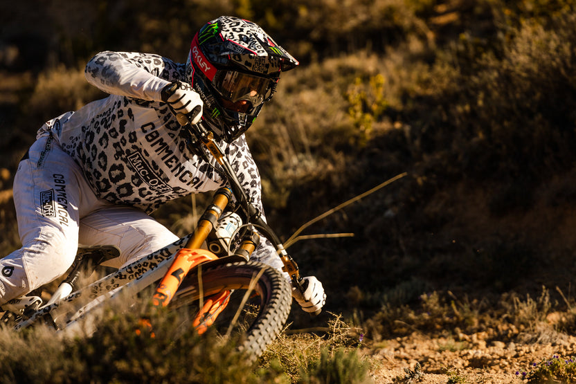 SRAM GX Eagle Boost Crankset - 165mm 12-Speed 32t Direct Mount DUB Spi ...